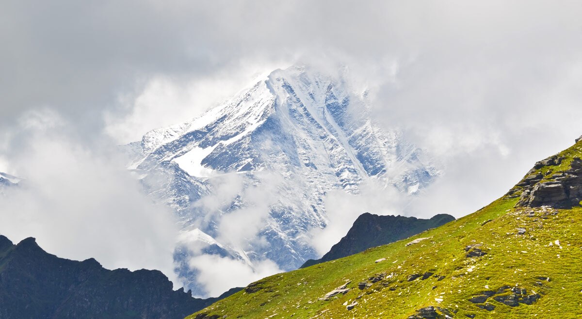 Parwanoo | Best Time to Visit | Top Things to Do | Book Your Trip ...